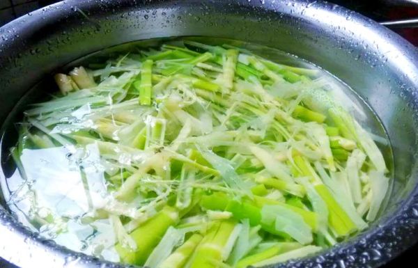 冬笋煲汤要不要焯水_焯水后口感更好吗-第2张图片-山城妙识