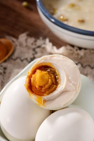 咸鸭蛋怎么吃_咸鸭蛋做菜大全-第2张图片-山城妙识 咸鸭蛋怎么吃_咸鸭蛋做菜大全-第2张图片-山城妙识