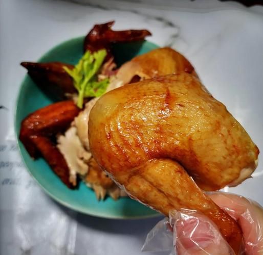 烤箱烤全鸡温度和时间_烤全鸡多久才熟-第1张图片-山城妙识