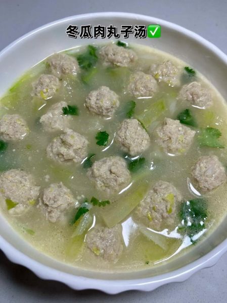 肉丸子汤怎么做_肉丸子汤的家常做法-第1张图片-山城妙识 肉丸子汤怎么做_肉丸子汤的家常做法-第1张图片-山城妙识