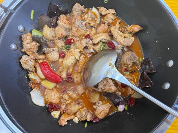 家庭火锅鸡的做法大全_火锅鸡底料怎么选-第3张图片-山城妙识 家庭火锅鸡的做法大全_火锅鸡底料怎么选-第3张图片-山城妙识