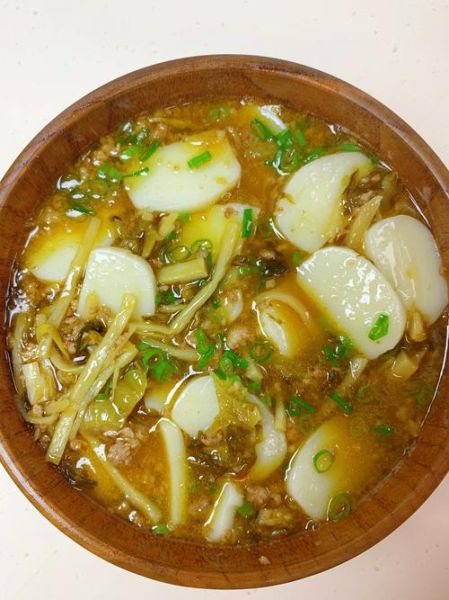 辣白菜年糕汤怎么做_辣白菜年糕汤正宗做法-第2张图片-山城妙识 辣白菜年糕汤怎么做_辣白菜年糕汤正宗做法-第2张图片-山城妙识