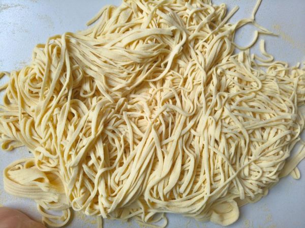 纯玉米面怎么做面条_玉米面面条不碎窍门-第1张图片-山城妙识 纯玉米面怎么做面条_玉米面面条不碎窍门-第1张图片-山城妙识