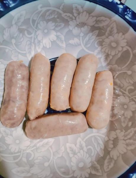 煎香肠怎么不粘锅_煎香肠用不用放油-第1张图片-山城妙识
