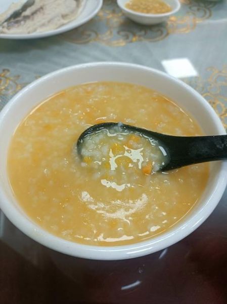 红薯粥怎么煮又香又稠_红薯粥的做法大全集-第1张图片-山城妙识 红薯粥怎么煮又香又稠_红薯粥的做法大全集-第1张图片-山城妙识