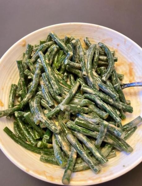 芝麻酱凉拌豇豆怎么做_豇豆焯水几分钟才脆绿-第1张图片-山城妙识 芝麻酱凉拌豇豆怎么做_豇豆焯水几分钟才脆绿-第1张图片-山城妙识