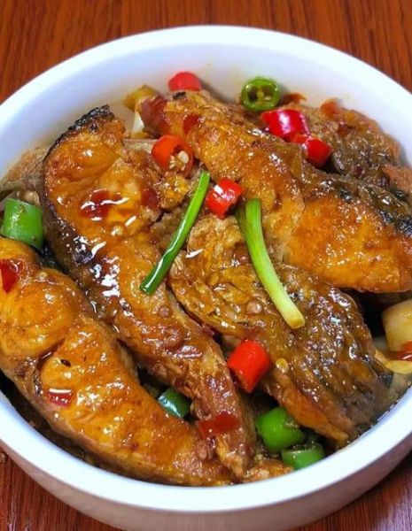 红烧鱼图片高清大图真实_怎么做才好吃-第2张图片-山城妙识