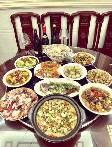 家宴菜谱大全_如何做出一桌惊艳亲友的硬菜-第1张图片-山城妙识