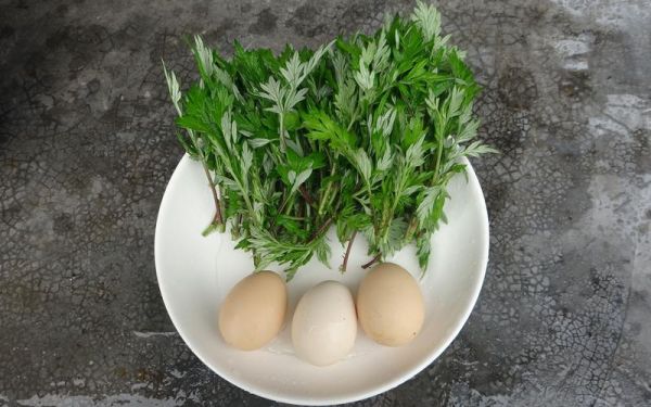 吃艾叶煮鸡蛋排出黑东西_怎么回事-第3张图片-山城妙识 吃艾叶煮鸡蛋排出黑东西_怎么回事-第3张图片-山城妙识