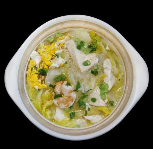 砂锅白菜豆腐怎么做_砂锅白菜豆腐需要焯水吗-第1张图片-山城妙识