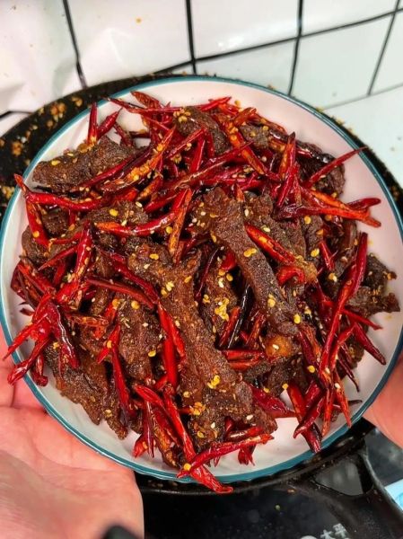 家庭牛肉干简单做法_牛肉干怎么保存-第3张图片-山城妙识