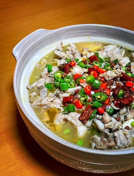 泡椒田鸡王怎么做_泡椒田鸡王热量高吗-第1张图片-山城妙识 泡椒田鸡王怎么做_泡椒田鸡王热量高吗-第1张图片-山城妙识