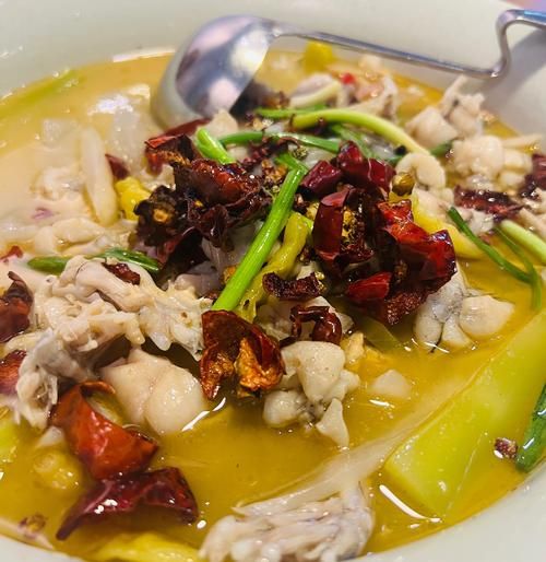 泡椒田鸡王怎么做_泡椒田鸡王热量高吗-第3张图片-山城妙识 泡椒田鸡王怎么做_泡椒田鸡王热量高吗-第3张图片-山城妙识