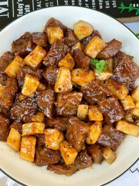 黑椒牛肉杏鲍菇怎么做_黑椒牛肉杏鲍菇热量高吗-第1张图片-山城妙识 黑椒牛肉杏鲍菇怎么做_黑椒牛肉杏鲍菇热量高吗-第1张图片-山城妙识