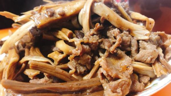 黑椒牛肉杏鲍菇怎么做_黑椒牛肉杏鲍菇热量高吗-第3张图片-山城妙识 黑椒牛肉杏鲍菇怎么做_黑椒牛肉杏鲍菇热量高吗-第3张图片-山城妙识