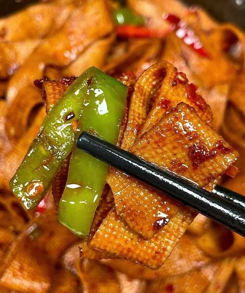 辣炒豆腐皮怎么炒_豆腐皮炒多久才入味-第3张图片-山城妙识