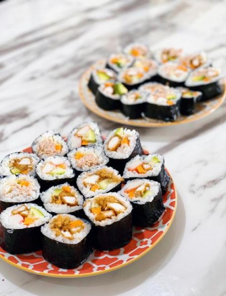 自制寿司怎么做_自制寿司需要哪些材料-第3张图片-山城妙识 自制寿司怎么做_自制寿司需要哪些材料-第3张图片-山城妙识