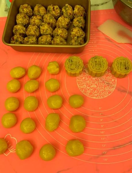 自制五仁月饼配方_五仁月饼怎么做不硬-第2张图片-山城妙识 自制五仁月饼配方_五仁月饼怎么做不硬-第2张图片-山城妙识