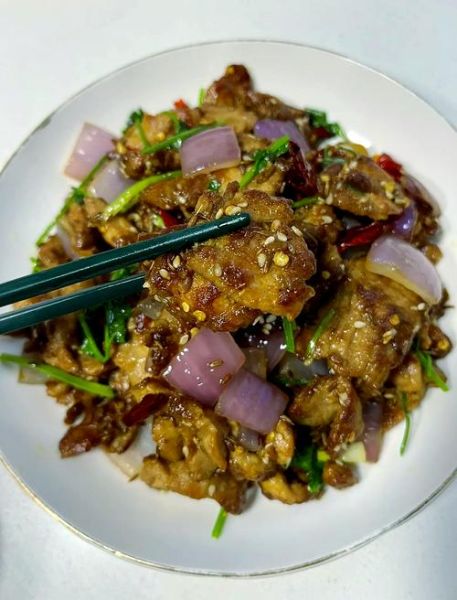 孜然肉片炒饭怎么做_孜然肉片炒饭用什么肉-第3张图片-山城妙识 孜然肉片炒饭怎么做_孜然肉片炒饭用什么肉-第3张图片-山城妙识