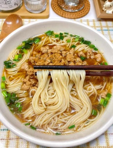 清汤肉丝面怎么做_正宗清汤肉丝面配方-第1张图片-山城妙识