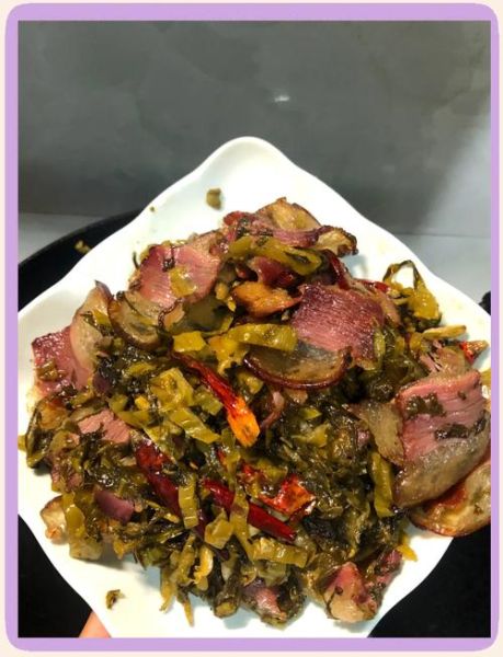 腊肉怎么炒好吃_家常腊肉做法大全-第2张图片-山城妙识