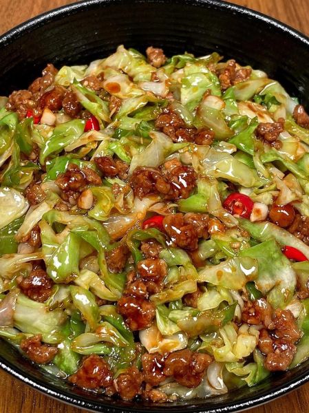 包菜炒肉怎么炒好吃_包菜炒肉的家常做法-第1张图片-山城妙识 包菜炒肉怎么炒好吃_包菜炒肉的家常做法-第1张图片-山城妙识