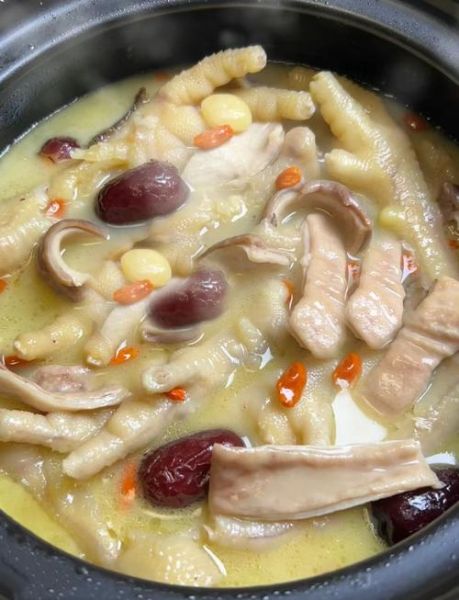 猪肚炖什么治慢性胃炎_最养胃的食材搭配-第1张图片-山城妙识 猪肚炖什么治慢性胃炎_最养胃的食材搭配-第1张图片-山城妙识