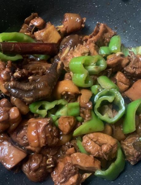 家庭版炖鸡怎么炖_炖鸡需要焯水吗-第3张图片-山城妙识 家庭版炖鸡怎么炖_炖鸡需要焯水吗-第3张图片-山城妙识