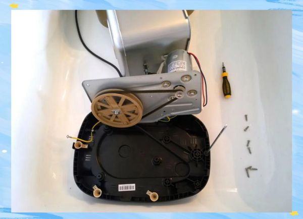 烤面包机内部结构_烤面包机工作原理-第2张图片-山城妙识 烤面包机内部结构_烤面包机工作原理-第2张图片-山城妙识