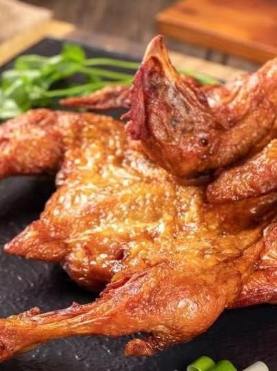 香酥鸭怎么做_香酥鸭配料有哪些-第1张图片-山城妙识