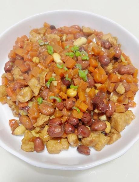 宫保鸡丁家常配料有哪些_宫保鸡丁配料比例是多少-第3张图片-山城妙识 宫保鸡丁家常配料有哪些_宫保鸡丁配料比例是多少-第3张图片-山城妙识