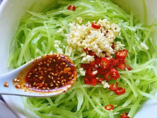 爽口小凉菜30种怎么做_爽口小凉菜30种有哪些-第1张图片-山城妙识 爽口小凉菜30种怎么做_爽口小凉菜30种有哪些-第1张图片-山城妙识