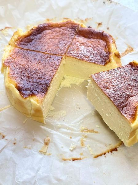 巴斯克芝士蛋糕怎么做_巴斯克芝士蛋糕烤多久-第2张图片-山城妙识 巴斯克芝士蛋糕怎么做_巴斯克芝士蛋糕烤多久-第2张图片-山城妙识