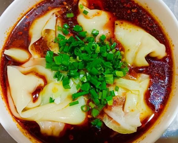 渝记老麻抄手加盟费多少_渝记老麻抄手好吃吗-第1张图片-山城妙识