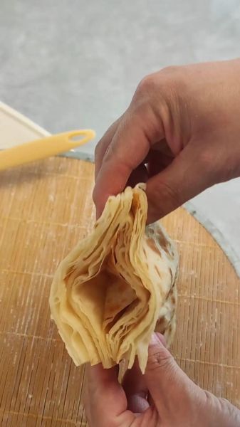 厚烙饼怎么做_厚烙饼为什么硬-第1张图片-山城妙识