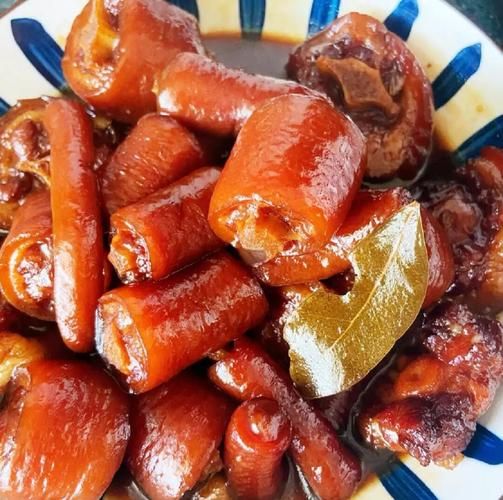 红烧猪尾巴怎么做好吃_红烧猪尾巴的做法窍门-第1张图片-山城妙识