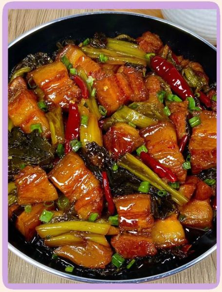 东北酸菜炖五花肉怎么做_东北酸菜炖五花肉的家常做法-第1张图片-山城妙识 东北酸菜炖五花肉怎么做_东北酸菜炖五花肉的家常做法-第1张图片-山城妙识