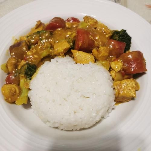 咖喱鸡肉米饭怎么做_咖喱鸡肉米饭需要哪些食材-第2张图片-山城妙识 咖喱鸡肉米饭怎么做_咖喱鸡肉米饭需要哪些食材-第2张图片-山城妙识