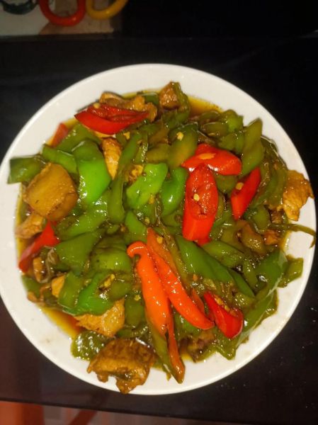 辣椒炒肉的肉怎么腌制_辣椒炒肉用什么肉最好-第3张图片-山城妙识