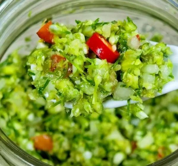 通海韭菜花辣椒怎么腌制_腌制比例是多少-第2张图片-山城妙识