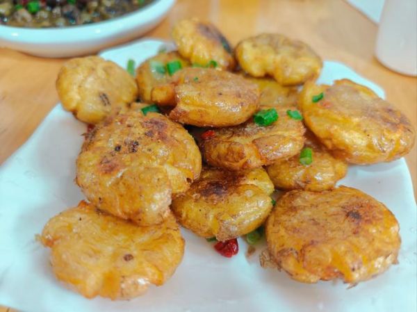 椒盐土豆饼怎么做_家常做法步骤详解-第1张图片-山城妙识