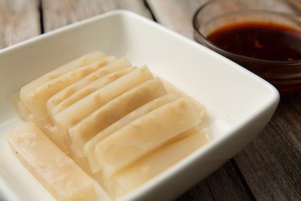 猪皮冻最忌放啥_猪皮冻不能放什么调料-第1张图片-山城妙识 猪皮冻最忌放啥_猪皮冻不能放什么调料-第1张图片-山城妙识