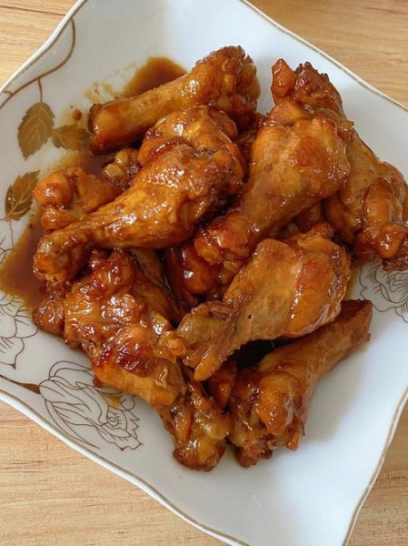 红烧鸡腿放什么调料_红烧鸡腿怎么做好吃-第3张图片-山城妙识