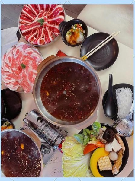 火锅高汤怎么熬会又香又浓_火锅高汤熬多久才够味-第2张图片-山城妙识