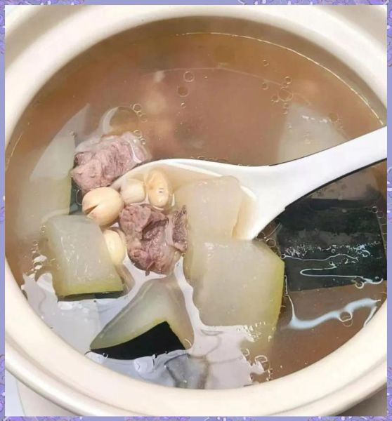 冬瓜龙骨汤怎么炖好喝_冬瓜龙骨汤的做法步骤-第2张图片-山城妙识