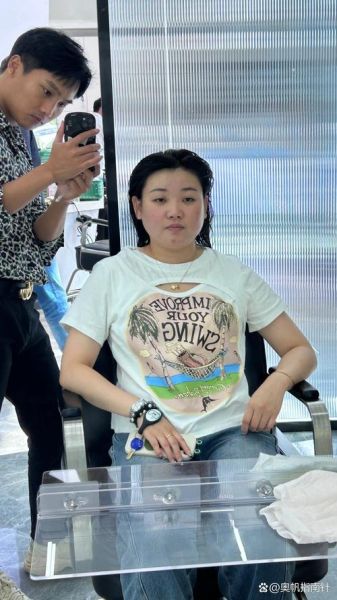 大饼脸适合什么发型图片_圆脸显小发型推荐-第1张图片-山城妙识