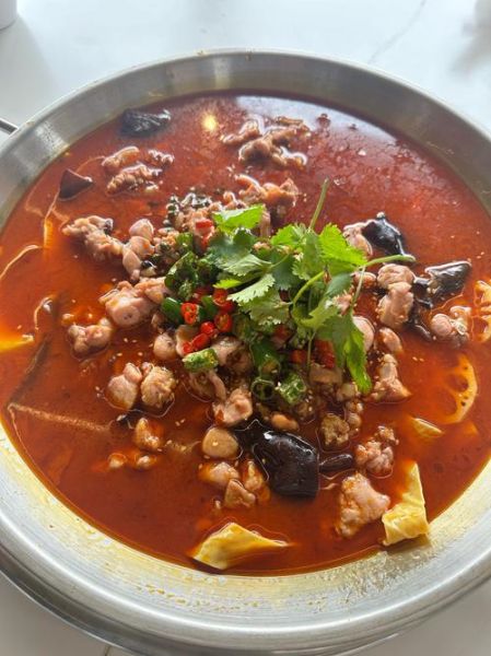 兔子肉怎么做最好吃_红烧兔肉的家常做法-第1张图片-山城妙识 兔子肉怎么做最好吃_红烧兔肉的家常做法-第1张图片-山城妙识