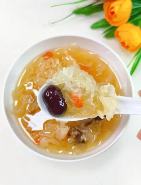 红枣银耳汤什么人不能喝_喝红枣银耳汤的禁忌-第3张图片-山城妙识 红枣银耳汤什么人不能喝_喝红枣银耳汤的禁忌-第3张图片-山城妙识