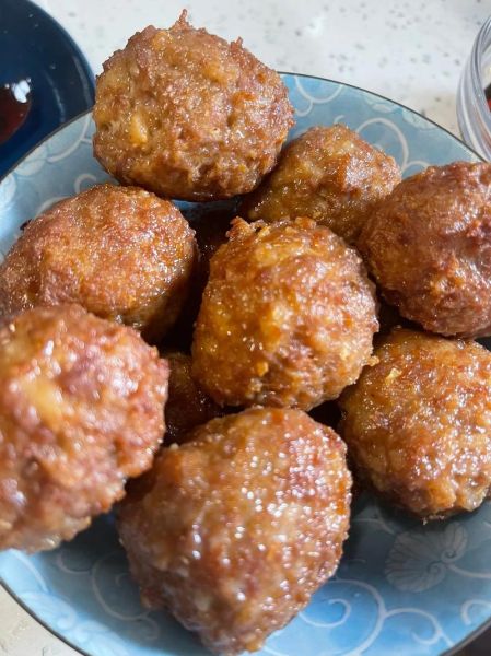 狮子头是哪里的菜_狮子头属于哪个菜系-第3张图片-山城妙识 狮子头是哪里的菜_狮子头属于哪个菜系-第3张图片-山城妙识