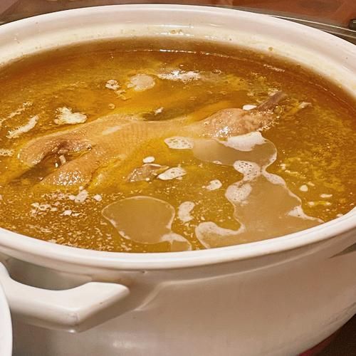 老鸭汤怎么炖好喝_老鸭汤放什么料更香-第3张图片-山城妙识